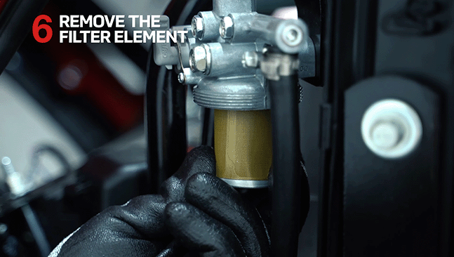 TYM tractor service: T25 fuel filter elements